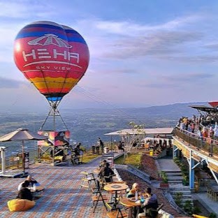 Heha Sky View - Katalog Wisata | PT. Azhartour Nawasena Indonesia